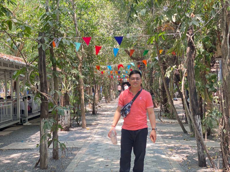 Nou Vuthy (Ty) on LinkedIn: Happy KNY 2K24 Nou Vuthy (Ty) on LinkedIn: Happy KNY 2K24