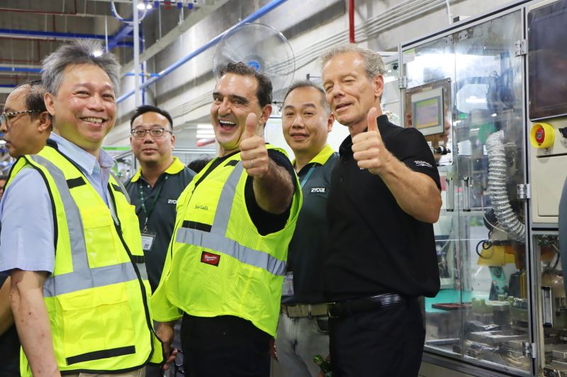 Do Thuy Thuy Duong on LinkedIn: Our CEO- Joshph Galli visits new TTI ... Do Thuy Thuy Duong on LinkedIn: Our CEO- Joshph Galli visits new TTI ...