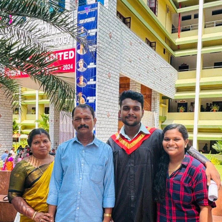 Gishnu Das on LinkedIn: #graduationday #kristujyoticollege #bca # ... Gishnu Das on LinkedIn: #graduationday #kristujyoticollege #bca # ...