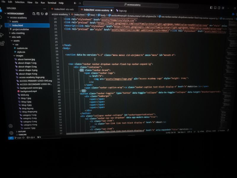 Aman K M on LinkedIn: #htmlcss #wordpress #coding #creativeblock Aman K M on LinkedIn: #htmlcss #wordpress #coding #creativeblock