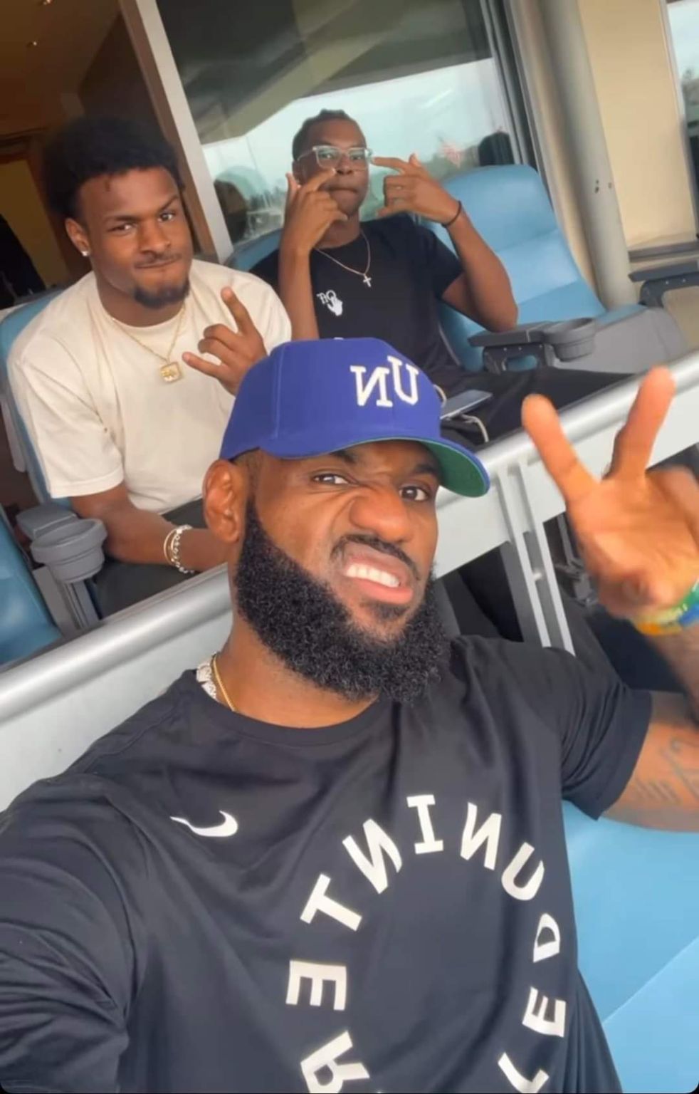Darian Johnson on LinkedIn: LeBron, Bronny, and Bryce James together at ... Darian Johnson on LinkedIn: LeBron, Bronny, and Bryce James together at ...