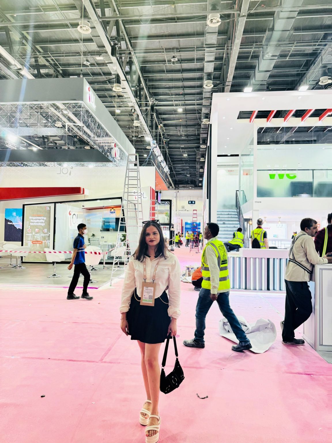 Yashika Taneja on LinkedIn: Beautiful experience of my first booth! 4 ... Yashika Taneja on LinkedIn: Beautiful experience of my first booth! 4 ...