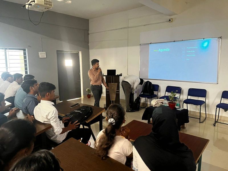 Rahul Naveen on LinkedIn: #trainer #python #datascience #machinelearnig Rahul Naveen on LinkedIn: #trainer #python #datascience #machinelearnig