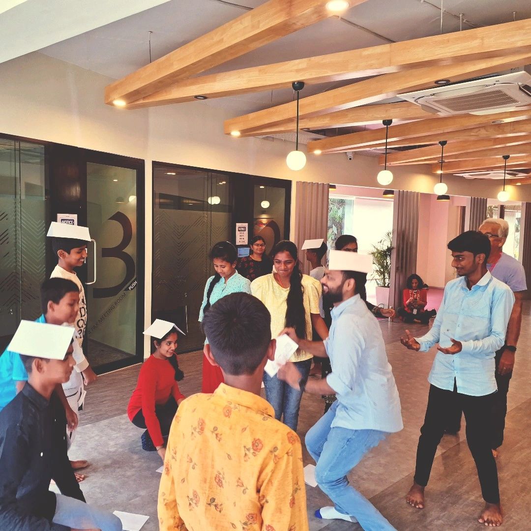 The Eka Fellowship on LinkedIn: How does your body language contribute ... The Eka Fellowship on LinkedIn: How does your body language contribute ...