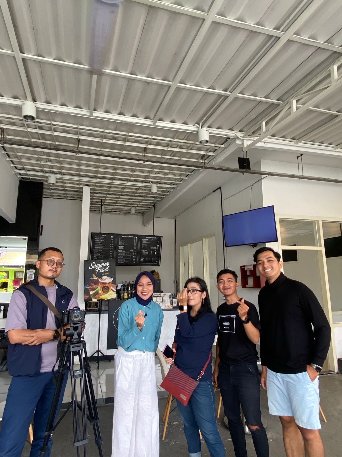 Jihan Rizki Fadillah on LinkedIn: Thank you for having me as host TVRI ... Jihan Rizki Fadillah on LinkedIn: Thank you for having me as host TVRI ...