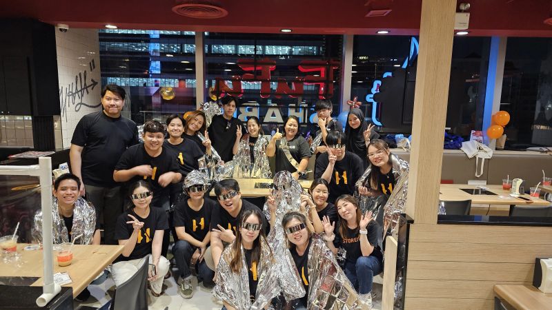 Nutthamon Techawathanakij on LinkedIn: #lifeatstorehub #storehubparty # ... Nutthamon Techawathanakij on LinkedIn: #lifeatstorehub #storehubparty # ...