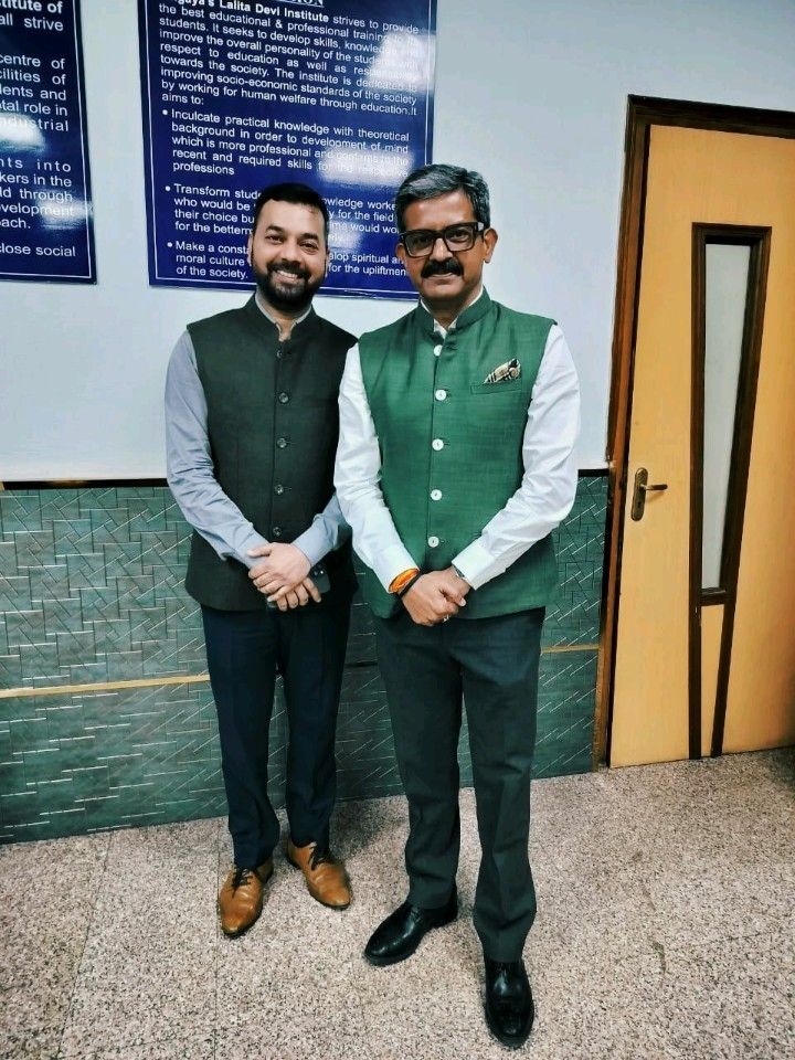 Nishant Jaiswaal on LinkedIn: Such a pleasure meeting Sumit Awasthi Jee ... Nishant Jaiswaal on LinkedIn: Such a pleasure meeting Sumit Awasthi Jee ...