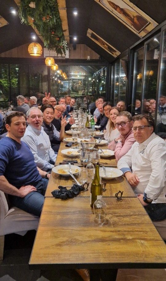Alex Subin Han on LinkedIn: Our amazing French sales team after a long ... Alex Subin Han on LinkedIn: Our amazing French sales team after a long ...