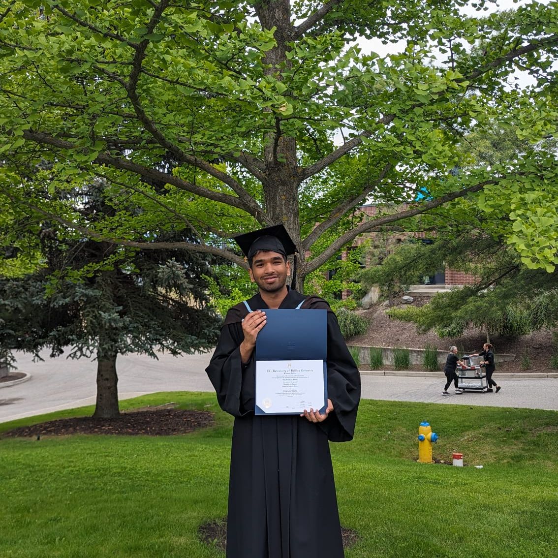 Abhinav Thota on LinkedIn: 🎓 And just like that, I've graduated with a ... Abhinav Thota on LinkedIn: 🎓 And just like that, I've graduated with a ...