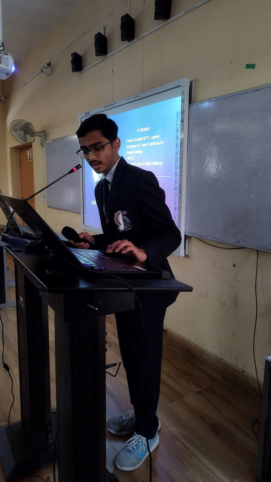 Aakarsh Lohani on LinkedIn: #ucet_vbu #ai #ml #workshop Aakarsh Lohani on LinkedIn: #ucet_vbu #ai #ml #workshop