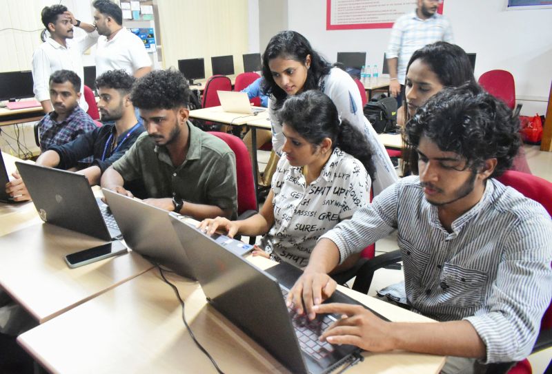 Sreehari k s on LinkedIn: #react #thoughtworks #workshopsuccess Sreehari k s on LinkedIn: #react #thoughtworks #workshopsuccess