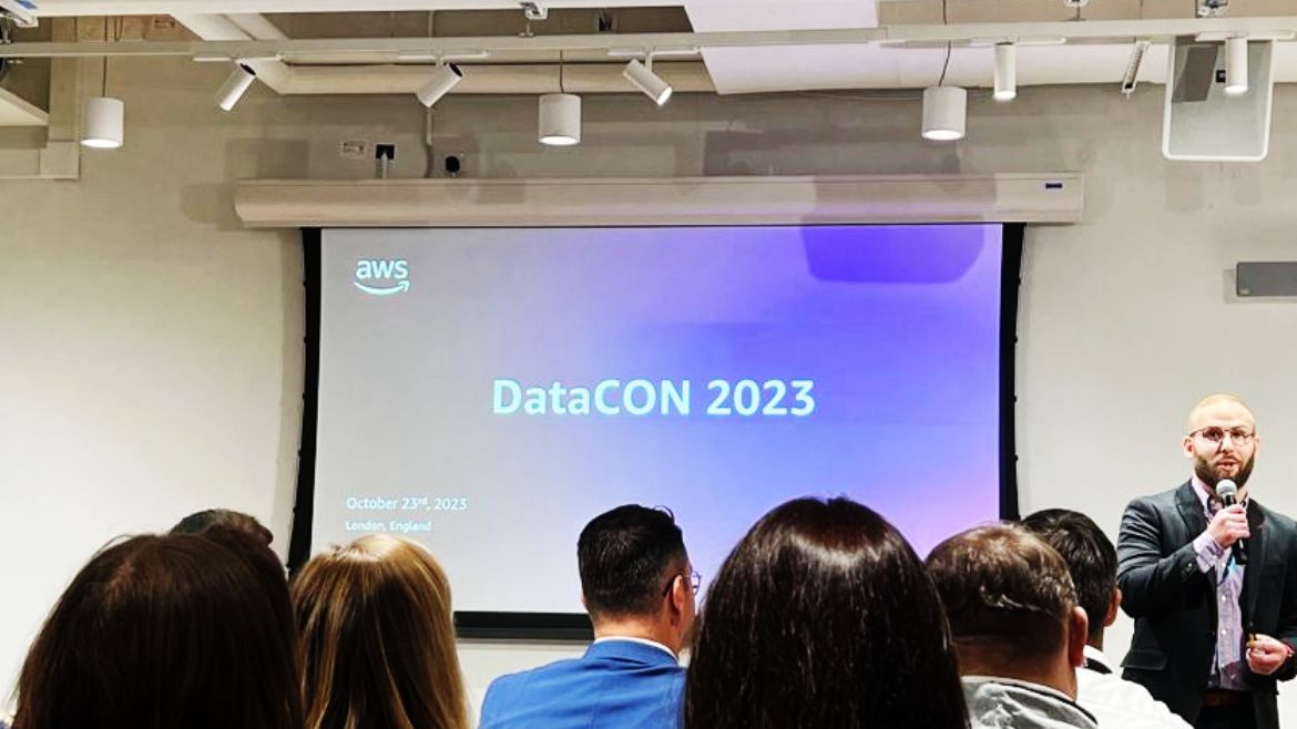 Gabriel Romero on LinkedIn: #aws #genai #ai #ml #allcloud Gabriel Romero on LinkedIn: #aws #genai #ai #ml #allcloud