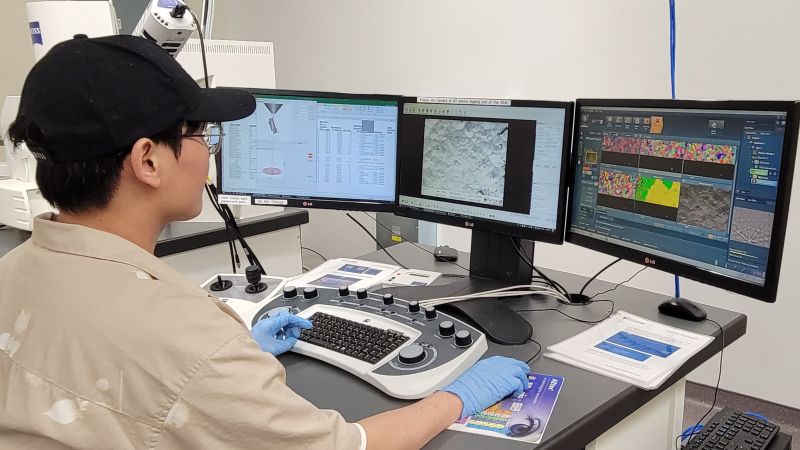nanoFAB on LinkedIn: Haofei Sun from Jing Liu group in Chemical ... nanoFAB on LinkedIn: Haofei Sun from Jing Liu group in Chemical ...