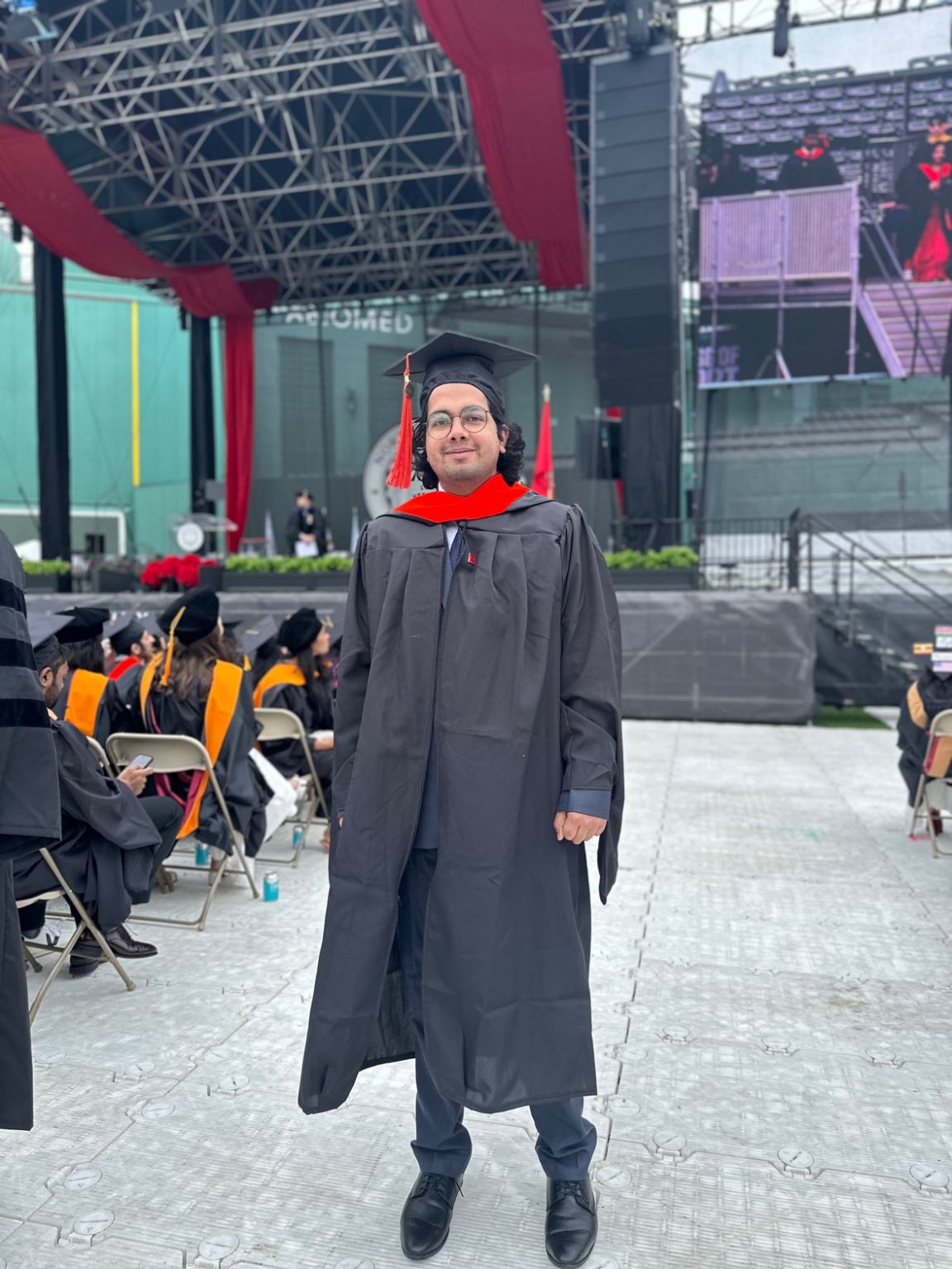 Karthik Sunil on LinkedIn: #graduation #classof2024 #newchapter # ... Karthik Sunil on LinkedIn: #graduation #classof2024 #newchapter # ...