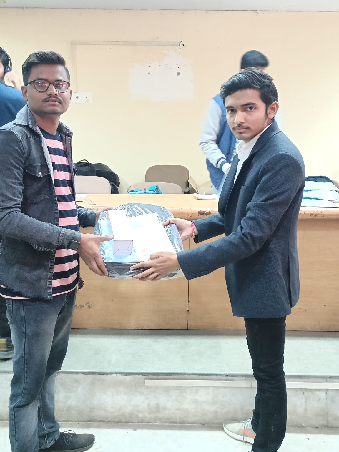 Harikesh Tripathi on LinkedIn: #googlecloud #generativeai # ... Harikesh Tripathi on LinkedIn: #googlecloud #generativeai # ...