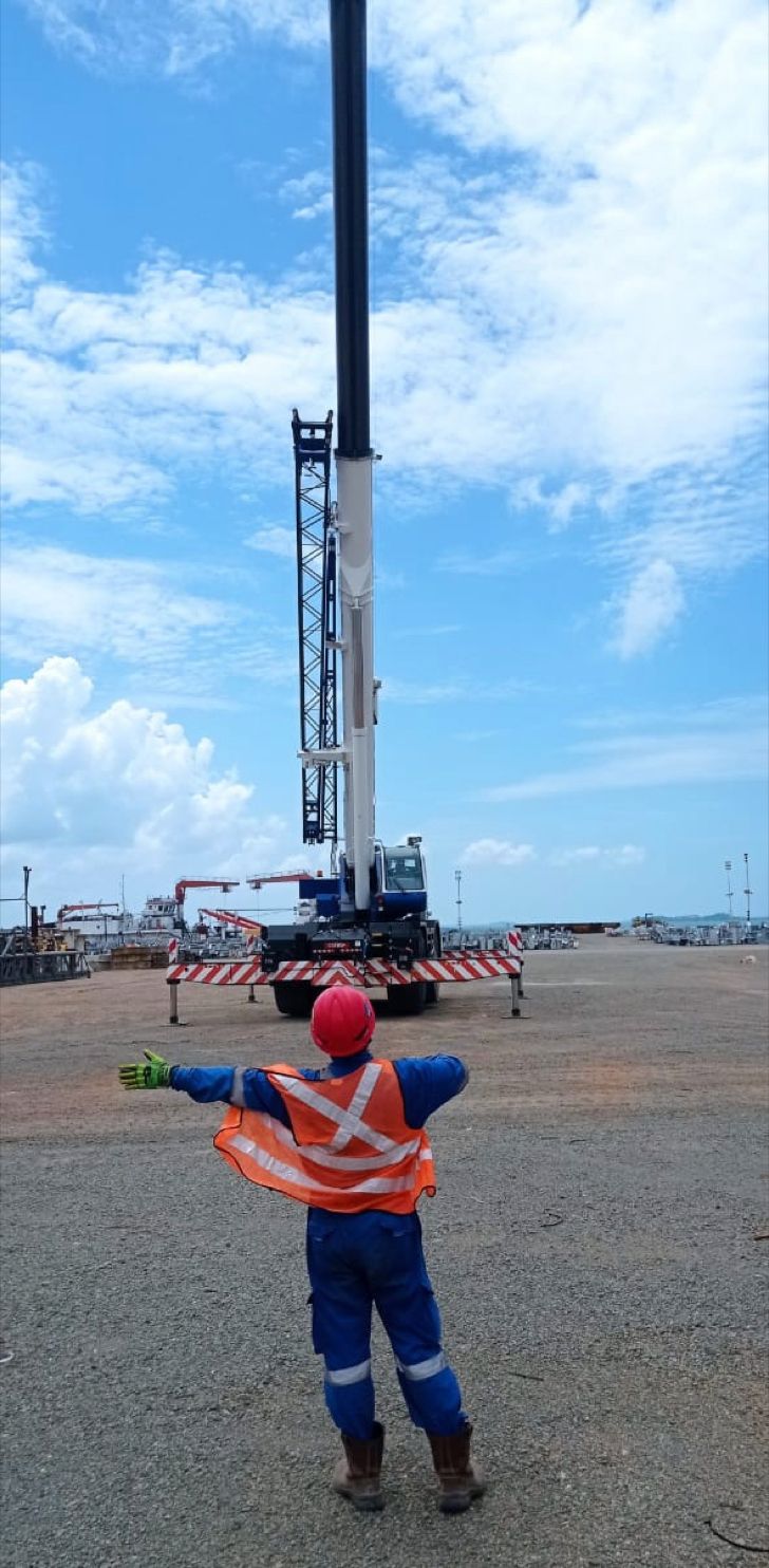 Benia Octari, SH on LinkedIn: Hallo ! Urgently required Mobile Crane ... Benia Octari, SH on LinkedIn: Hallo ! Urgently required Mobile Crane ...