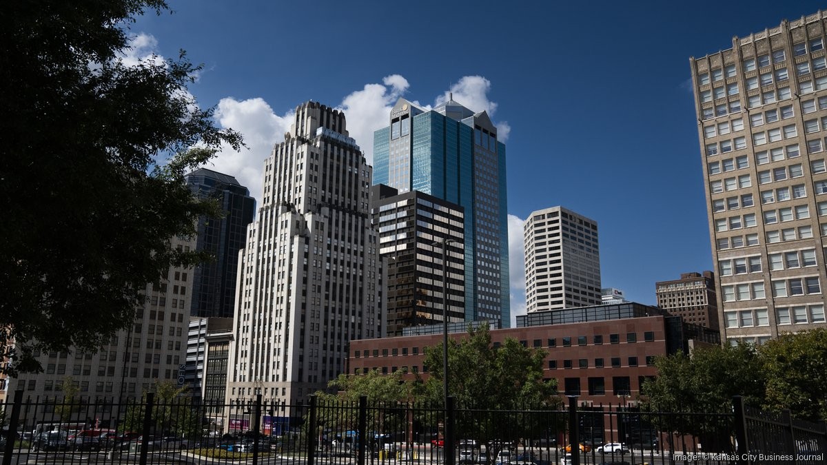 Kansas City Business Journal on LinkedIn: Newmark Zimmer promotes four ... Kansas City Business Journal on LinkedIn: Newmark Zimmer promotes four ...