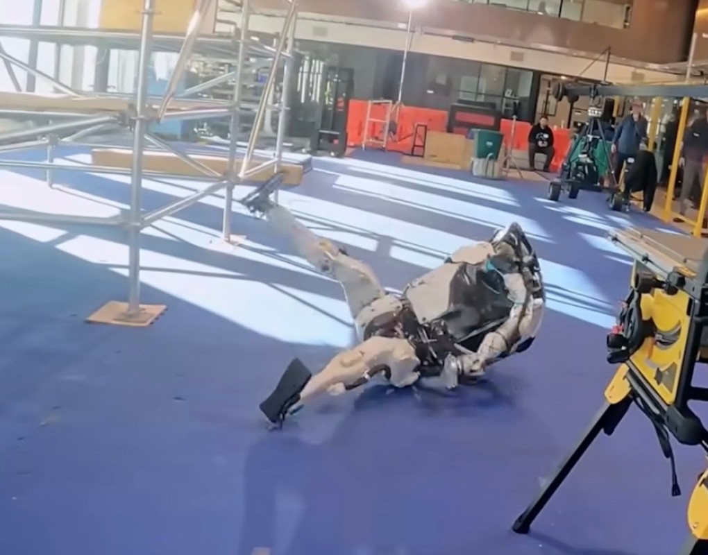 AutoScheduler.AI on LinkedIn: Artificial intelligence blooper video is ... AutoScheduler.AI on LinkedIn: Artificial intelligence blooper video is ...
