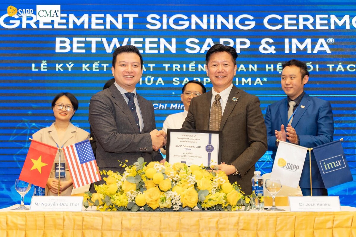 Benjamin Wong, CFA, CPA (U.S.), CPA (Cda), CGA, CGMA on LinkedIn: Khóa ... Benjamin Wong, CFA, CPA (U.S.), CPA (Cda), CGA, CGMA on LinkedIn: Khóa ...