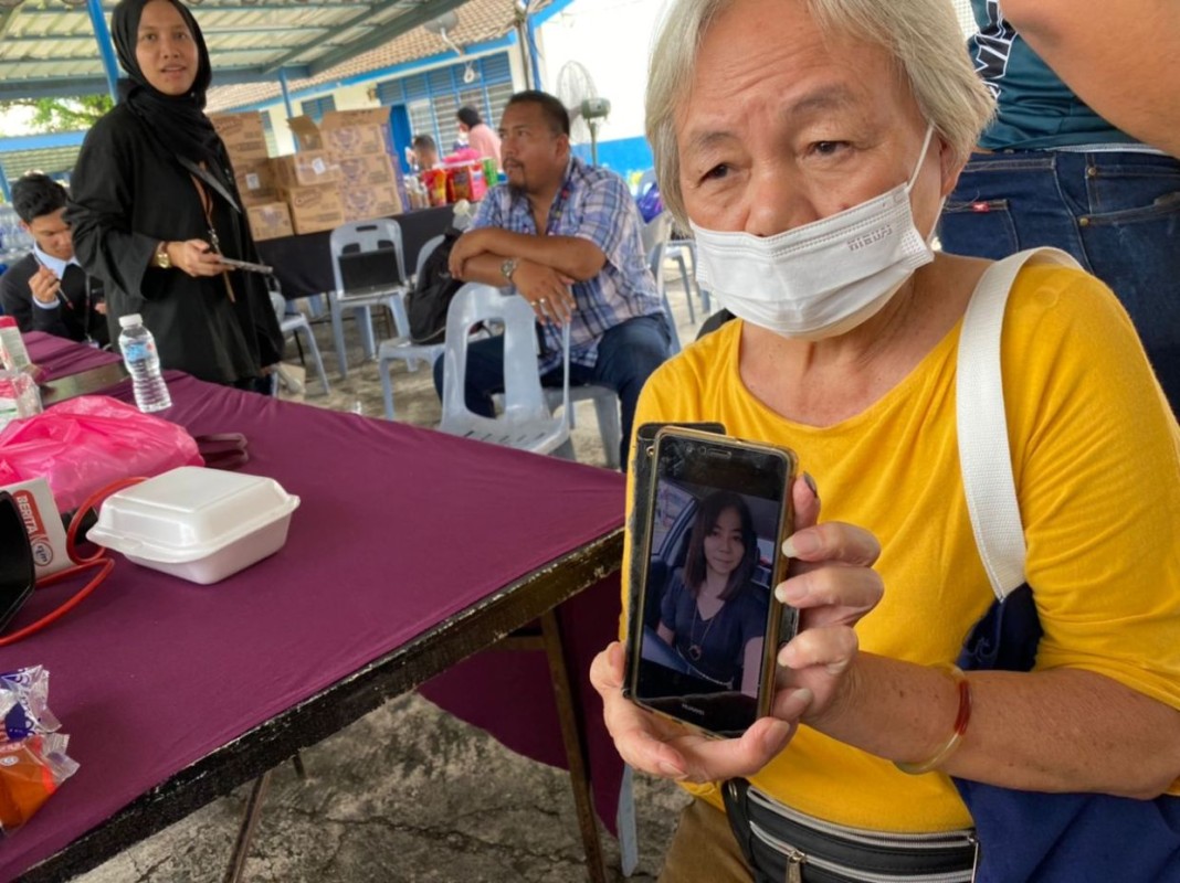 Star Media Group Berhad on LinkedIn: Batang Kali landslide: Mum hoping ... Star Media Group Berhad on LinkedIn: Batang Kali landslide: Mum hoping ...