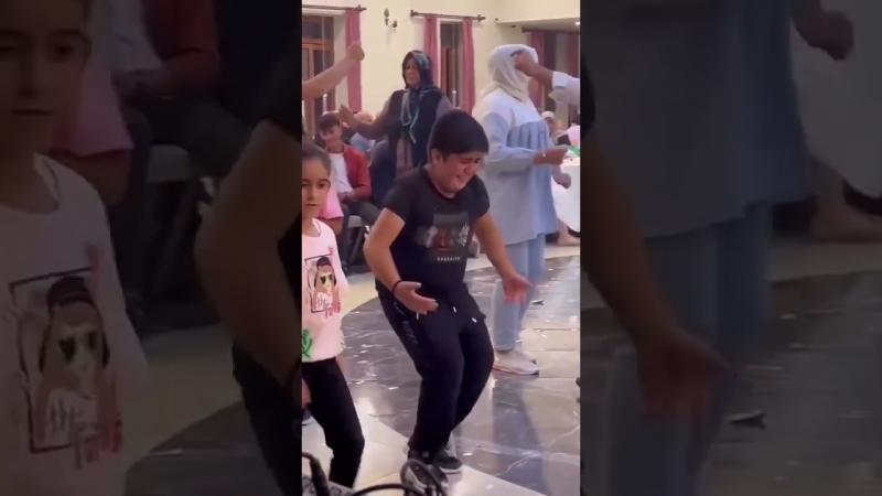 M Venkat Raman on LinkedIn: Lil Guy Strikes Again 🤣😠#dance #dancememe ... M Venkat Raman on LinkedIn: Lil Guy Strikes Again 🤣😠#dance #dancememe ...