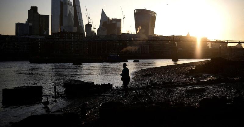 Vivek Chaturvedi on LinkedIn: Europeans drain billions from banks, fed ... Vivek Chaturvedi on LinkedIn: Europeans drain billions from banks, fed ...