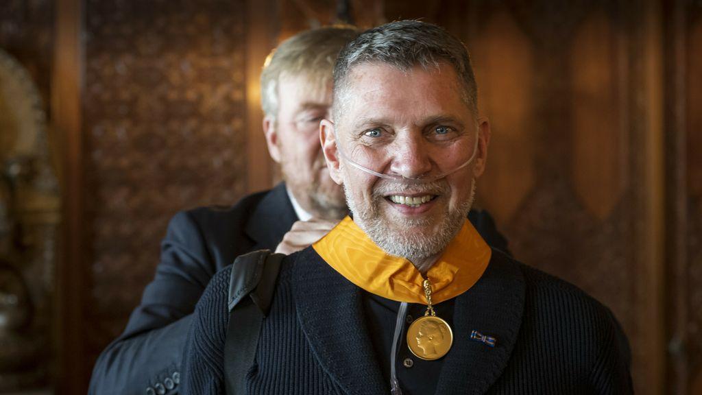 Menno Korenhof on LinkedIn: Fotograaf Erwin Olaf (64) onverwacht overleden Menno Korenhof on LinkedIn: Fotograaf Erwin Olaf (64) onverwacht overleden