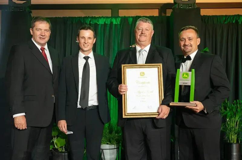 Quarrying Africa on LinkedIn: Honouring dealer excellence - Quarrying ... Quarrying Africa on LinkedIn: Honouring dealer excellence - Quarrying ...