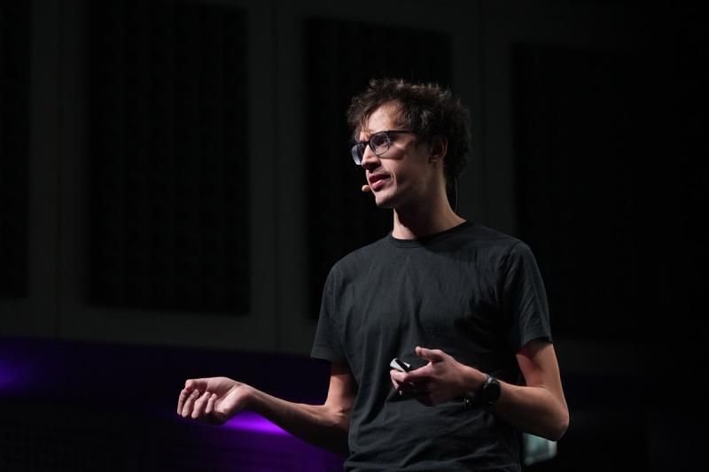 Alexandre F. no LinkedIn: Mistral AI, a Paris-based OpenAI rival ... Alexandre F. no LinkedIn: Mistral AI, a Paris-based OpenAI rival ...