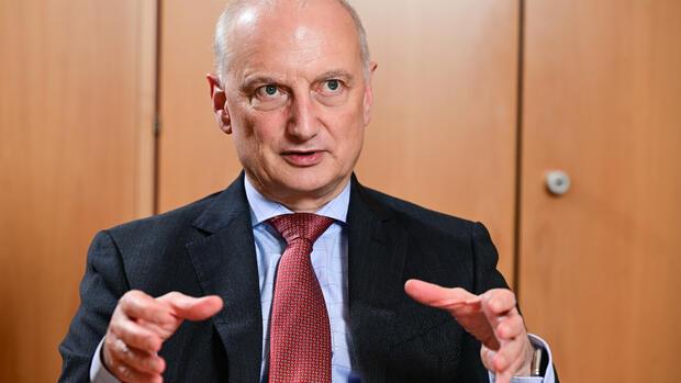 🇺🇦 Eduard Singer auf LinkedIn: Nikolas Stihl im Interview: „Deutschland ... 🇺🇦 Eduard Singer auf LinkedIn: Nikolas Stihl im Interview: „Deutschland ...