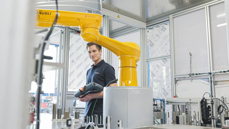 Rainer Brehm on LinkedIn: Robot Integration Made Easy Rainer Brehm on LinkedIn: Robot Integration Made Easy