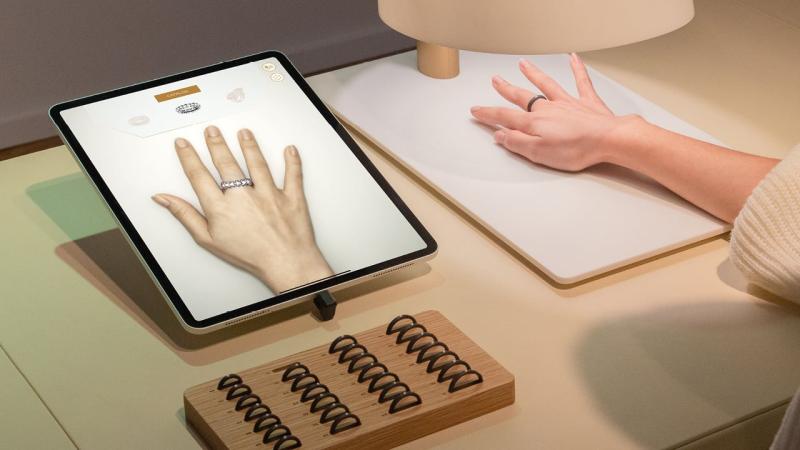 Matt Bell LinkedIn‘de: Cartier’s Looking Glass Is Luxury’s Latest Frontier Matt Bell LinkedIn‘de: Cartier’s Looking Glass Is Luxury’s Latest Frontier