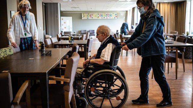 Luc Demyttenaere on LinkedIn: Opnieuw wachtlijsten in rusthuizen Luc Demyttenaere on LinkedIn: Opnieuw wachtlijsten in rusthuizen