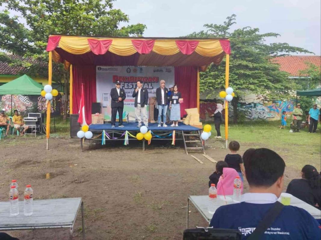 Damar Keina Lebaying on LinkedIn: Mahasiswa KKN Undip Gelar Festival ... Damar Keina Lebaying on LinkedIn: Mahasiswa KKN Undip Gelar Festival ...