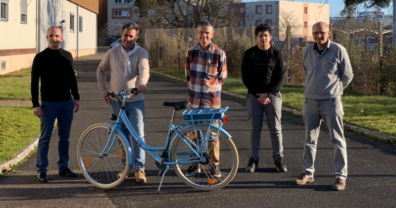 Vincent Dewulf on LinkedIn: Dans le Loiret, ils fabriquent des vélos ... Vincent Dewulf on LinkedIn: Dans le Loiret, ils fabriquent des vélos ...