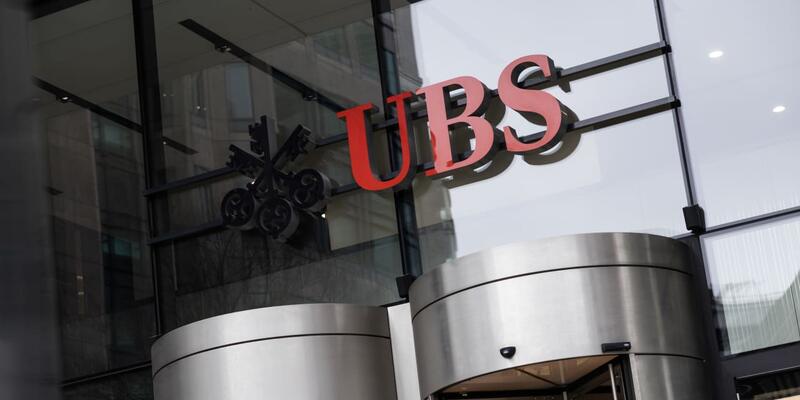 Stavros Chironis on LinkedIn: UBS Poaches $2.5 Billion Merrill Lynch ... Stavros Chironis on LinkedIn: UBS Poaches $2.5 Billion Merrill Lynch ...