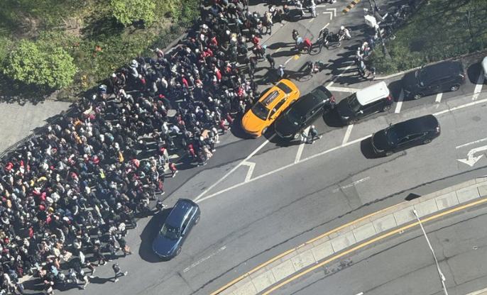 Mark Cecere M.Eng., PMP, DML on LinkedIn: Hundreds of Illegals Swarm ... Mark Cecere M.Eng., PMP, DML on LinkedIn: Hundreds of Illegals Swarm ...
