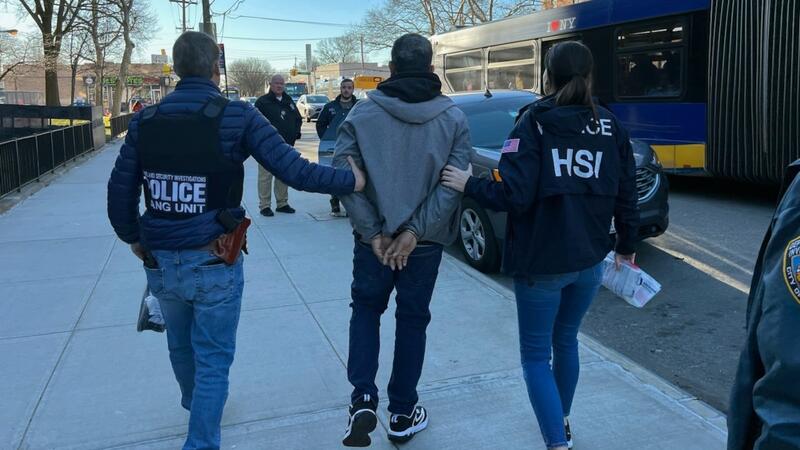 John Franklin on LinkedIn: 70 NYC housing workers charged in largest ... John Franklin on LinkedIn: 70 NYC housing workers charged in largest ...