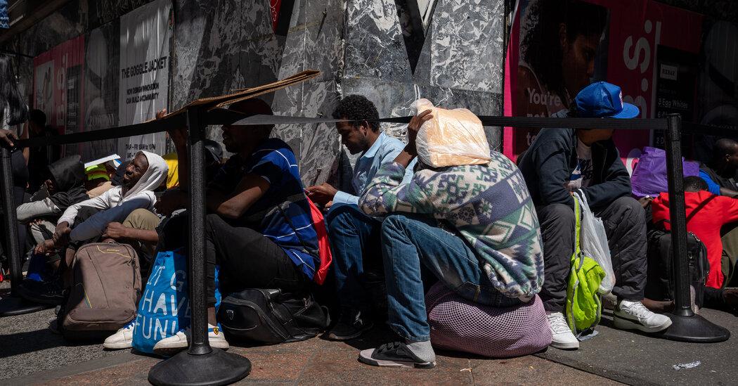 David Seth Kuba on LinkedIn: Migrants Will Sleep Outdoors Because ... David Seth Kuba on LinkedIn: Migrants Will Sleep Outdoors Because ...