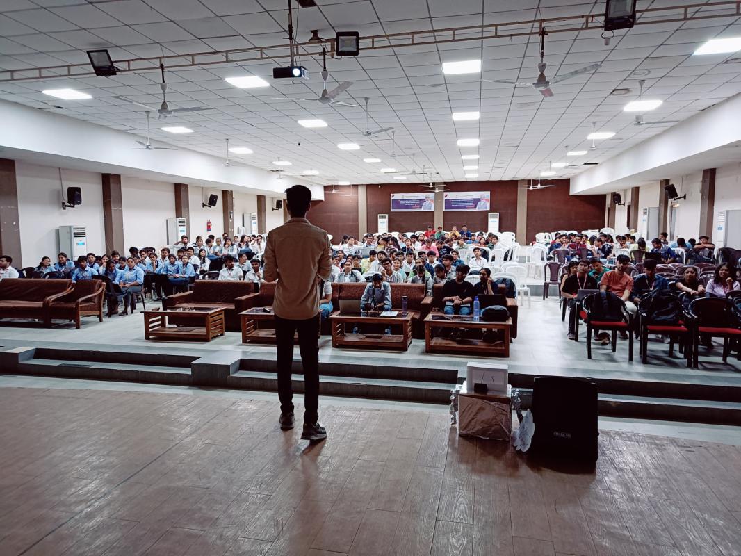 Utkarsh Saxena on LinkedIn: Utkarsh Saxena - DeepNets Utkarsh Saxena on LinkedIn: Utkarsh Saxena - DeepNets