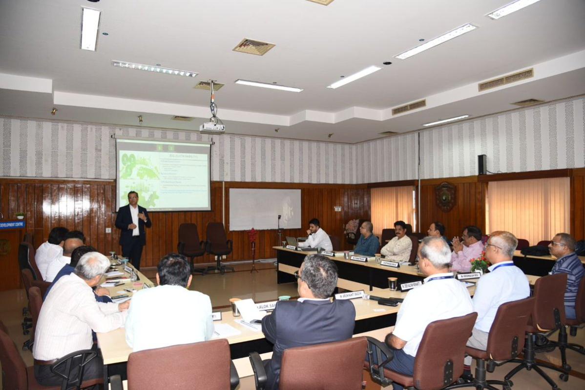 SARANG MAHAJAN ®PCC on LinkedIn: RINL on Twitter | 38 comments SARANG MAHAJAN ®PCC on LinkedIn: RINL on Twitter | 38 comments