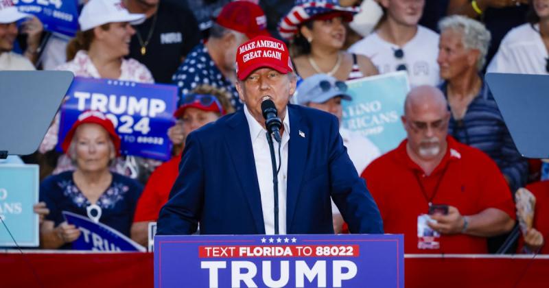 Kevin Vaught on LinkedIn: Watch: Trump Fumbles Repeatedly in Terrifying ... Kevin Vaught on LinkedIn: Watch: Trump Fumbles Repeatedly in Terrifying ...