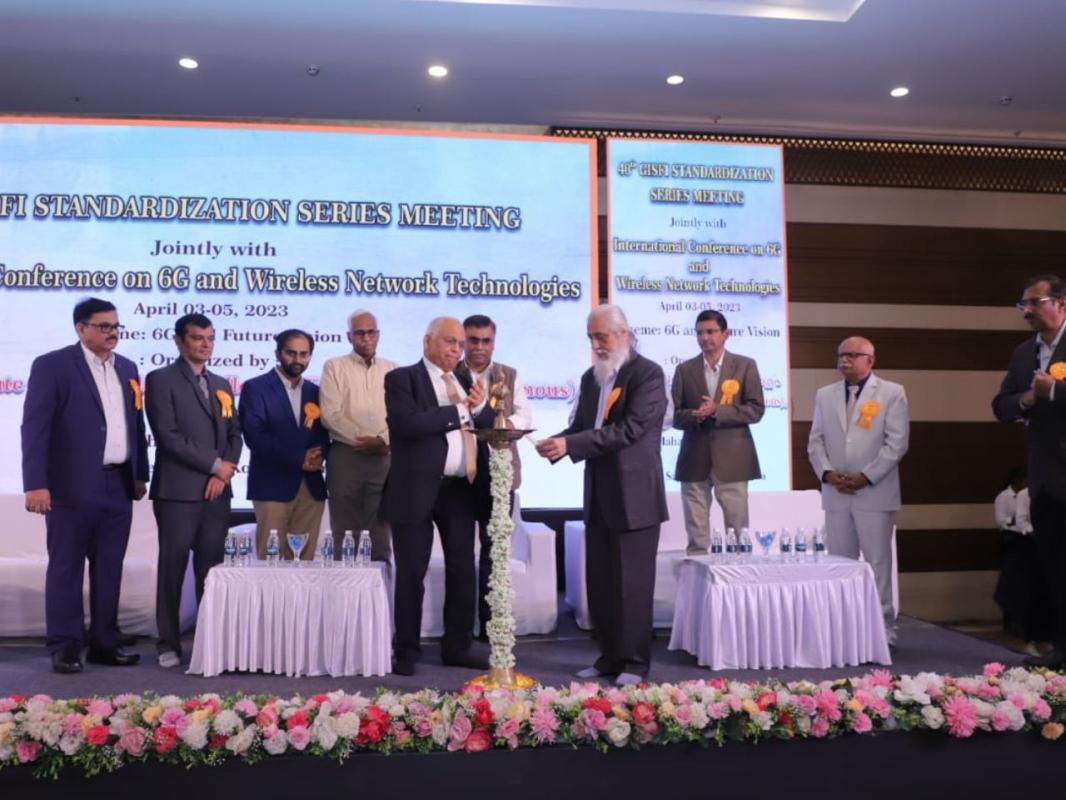 Prof (Dr)Ajit Patil on LinkedIn: Award-winning scientist urges students ... Prof (Dr)Ajit Patil on LinkedIn: Award-winning scientist urges students ...