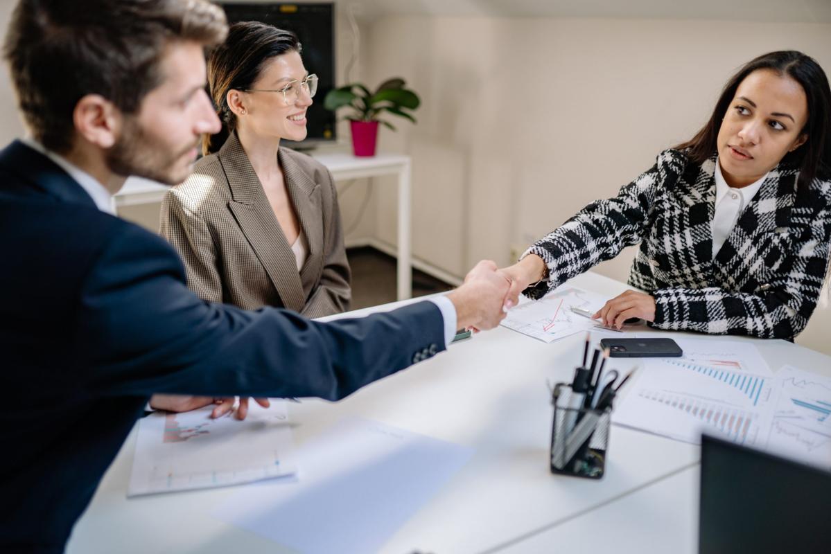 Joel Garfinkle, MCC, Executive Coach on LinkedIn: Where does executive ... Joel Garfinkle, MCC, Executive Coach on LinkedIn: Where does executive ...