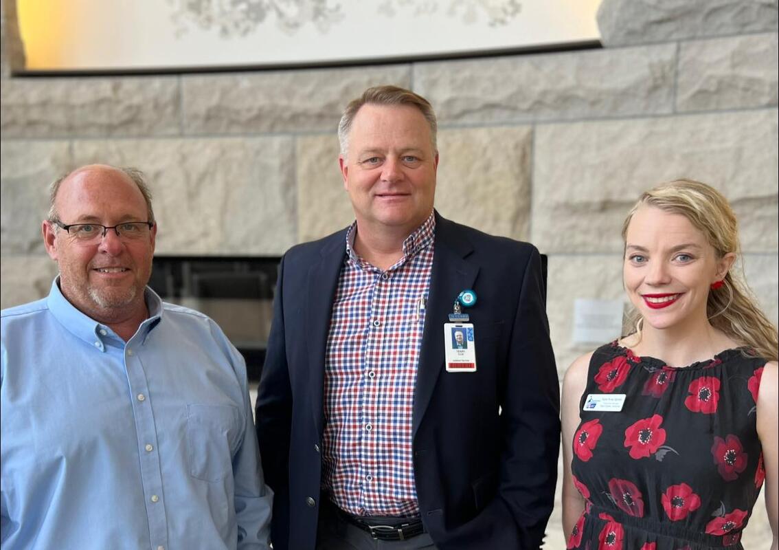 Terry Cox, MSSL on LinkedIn: So glad Terry Cox (pictured in center ... Terry Cox, MSSL on LinkedIn: So glad Terry Cox (pictured in center ...