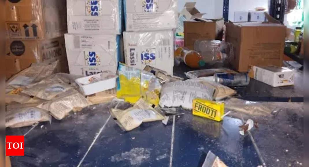 Swarn Kamal on LinkedIn: Zomato-owned Blinkit warehouse raided in ... Swarn Kamal on LinkedIn: Zomato-owned Blinkit warehouse raided in ...