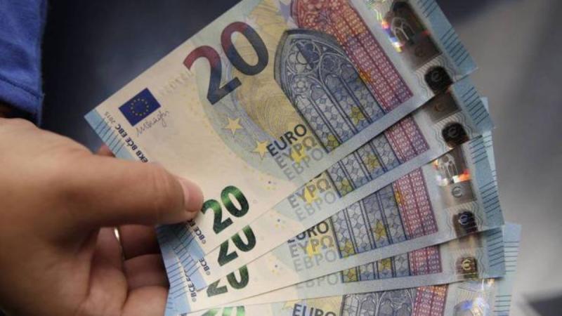 Autónomos: estas son las ayudas que pueden pedir a partir de los 52 ... Autónomos: estas son las ayudas que pueden pedir a partir de los 52 ...