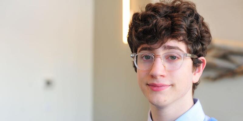 Thabo Matsho on LinkedIn: A 17-year-old built one of the most popular ... Thabo Matsho on LinkedIn: A 17-year-old built one of the most popular ...