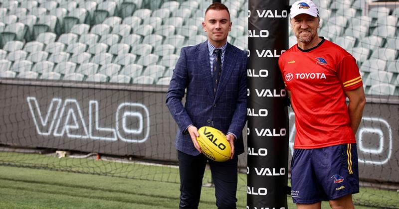 VALO signs as High-Performance Partner | Alex Pietrus VALO signs as High-Performance Partner | Alex Pietrus