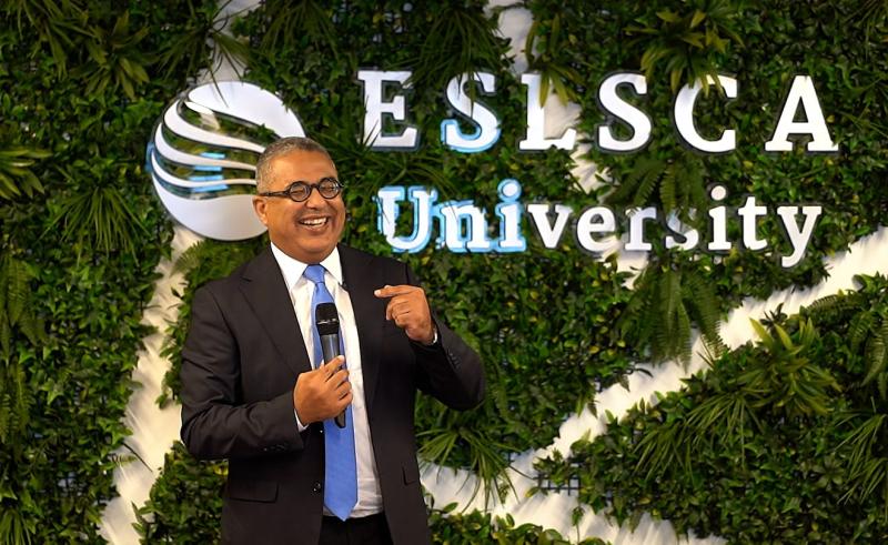 «إسلسكا» تُعيّن حلمي همامي عميدًا لكلية إدارة الأعمال وتطلق استراتيجية ... «إسلسكا» تُعيّن حلمي همامي عميدًا لكلية إدارة الأعمال وتطلق استراتيجية ...